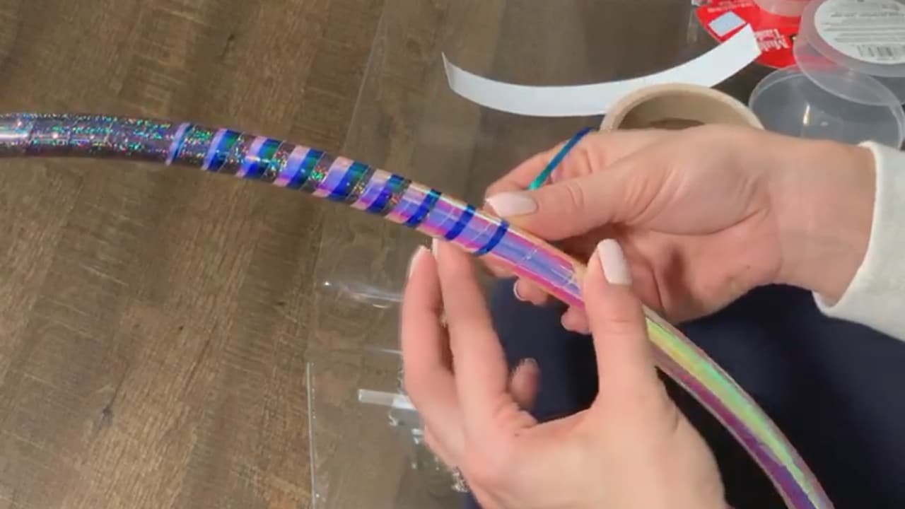 How to Tape a Hula Hoop | Jenerg